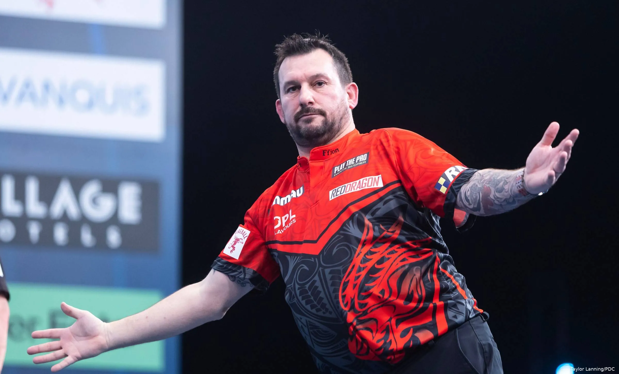 "Ik wil dolgraag de Masters nog een keer winnen" - Jonny Clayton moet dan wel eerst voorbij Luke ...